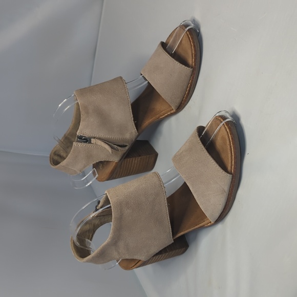 Toms | Shoes | Toms Majorca Suede Heels Sandals | Poshmark
